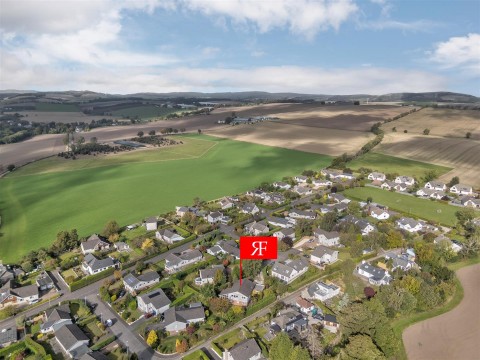 81 Property for using that criteria | Rosie Fraser Real Estate