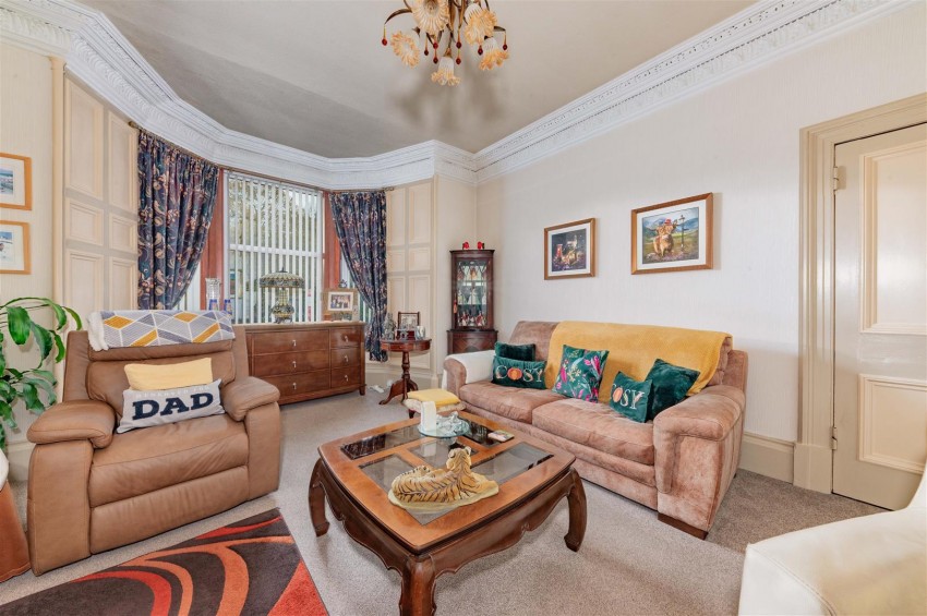 441, Strathmartine Road, Dundee, 3 bedroom, Flat - Conversion